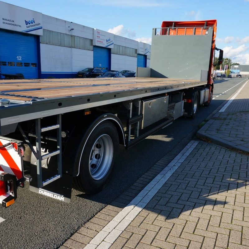 Transport Arie Kreuk BV en haar nieuwe trailer | Dubbeldam