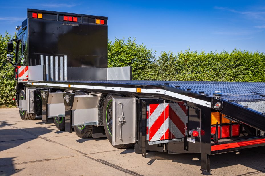 Een krachtige samenwerking resulteert in de ultieme oprijwagen voor De Looff Grond en ...